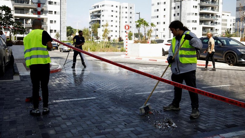 Penampakan Drone Hizbullah Tembus Israel, Hantam Apartemen