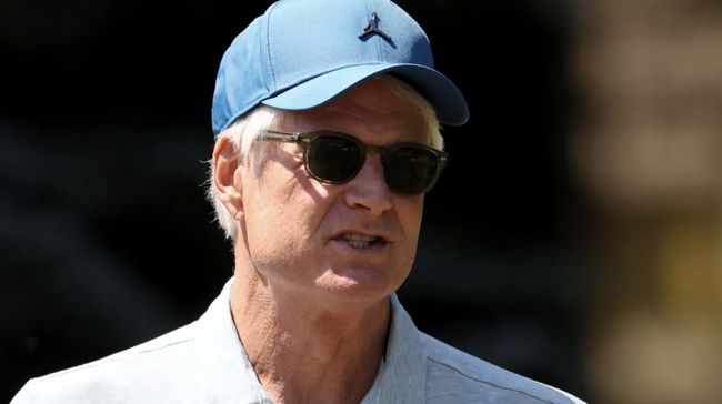 CEO Nike John Donahoe Mengundurkan Diri