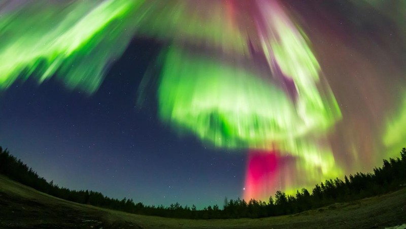 Potret Aurora 'Menari' di Langit Finlandia