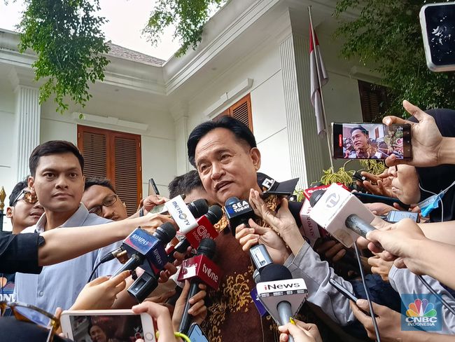 Daftar Usia 49 Calon Menteri Prabowo: Tertua Yusril, Siapa Termuda?