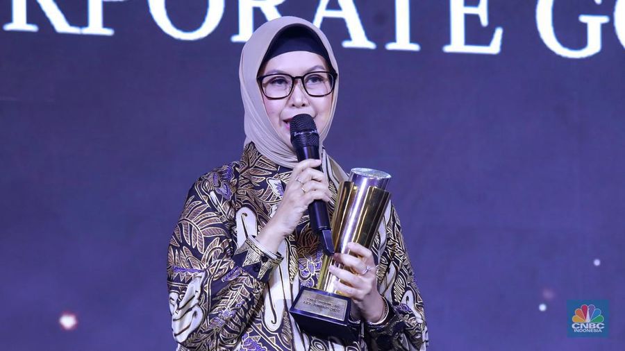 Potret 10 Peraih CGC Awards 2024 Terima Penghargaan dari Jaksa Agung