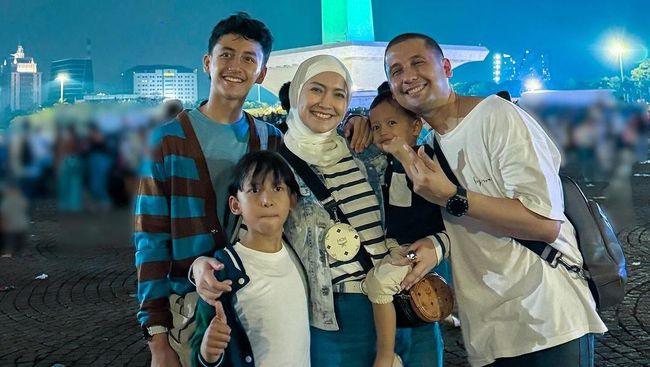 Upaya Keluarga Besar Umar Syarief untuk Khatam Al-Quran Bareng Pakai ...