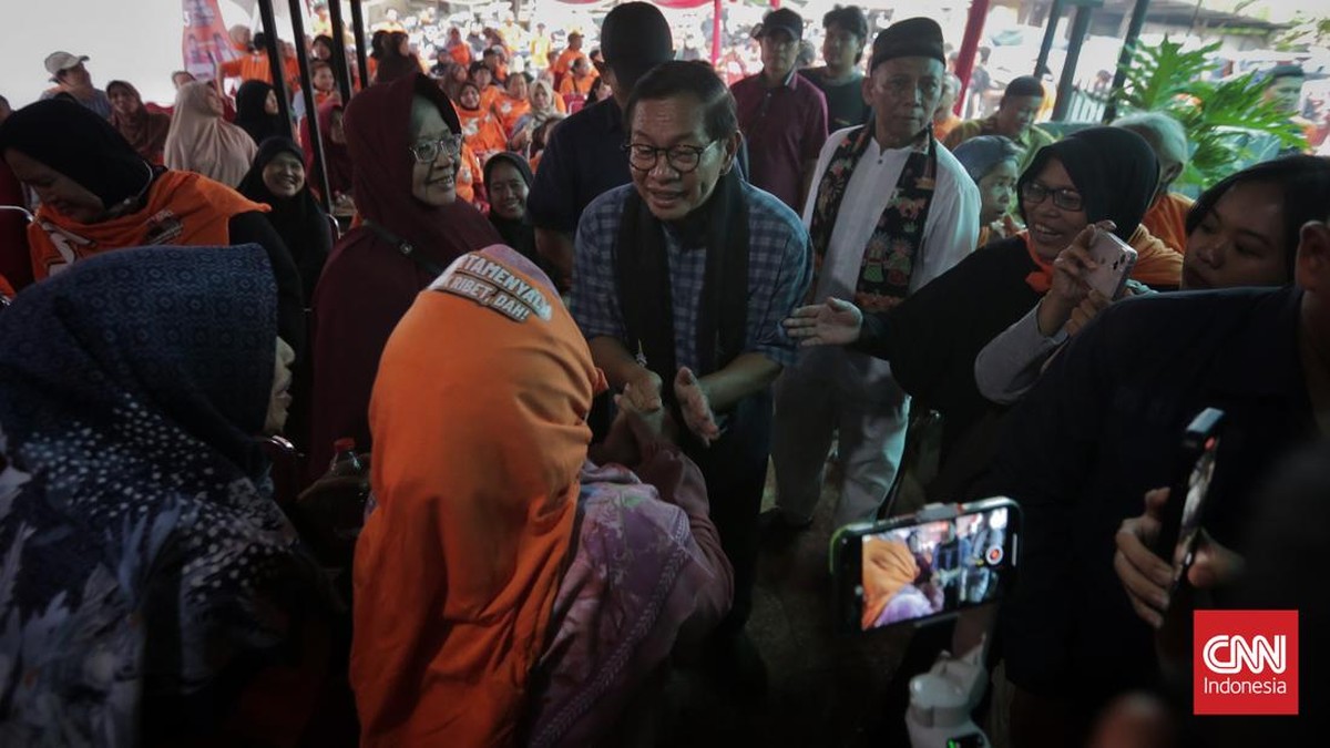 FOTO: Elektabilitas Pramono-Rano Terus Naik Susul RK-Suswono