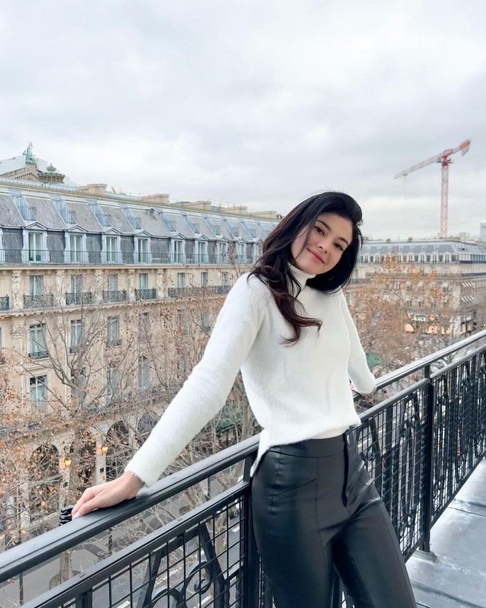 Ini Profil Medina Dina, Aktris yang Disebut Kekasih Barunya Gading Marten