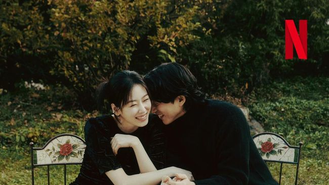 Jadi 'Pasutri', Simak Pemotretan Gong Yoo dan Seo Hyun Jin untuk Promosi Drakor Netflix The ...