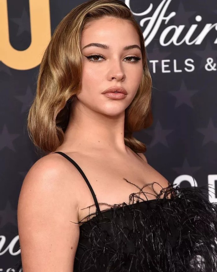 Stunning, Simak 7 Gaya Rambut yang Bisa Jadi Inspirasi untuk Liburan