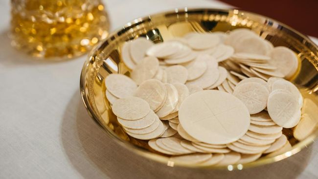 Serba-serbi Hosti, Roti yang Biasa Ada dalam Ritual Perjamuan Kudus