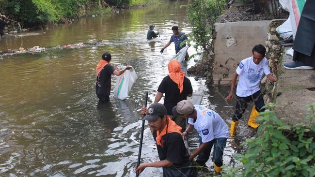 BRI Peduli Ajak Masyarakat Jaga Ekosistem Sungai Bebas Sampah