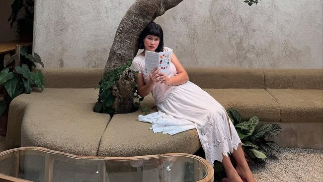 7 Potret Tracy Trinita yang Kini Jadi Pendeta dan Hidup di Bali - Foto 1