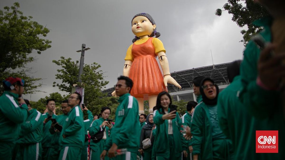 FOTO: Permainan Red Light Green Light ala Squid Game di GBK