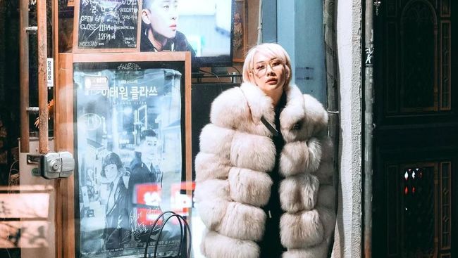 5 Potret OOTD BCL Liburan di Korea Selatan, Bak Idol K-Pop - Foto 1