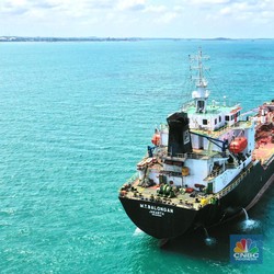 Bakal Disetop, Ternyata RI Impor BBM Sebesar Ini dari Singapura