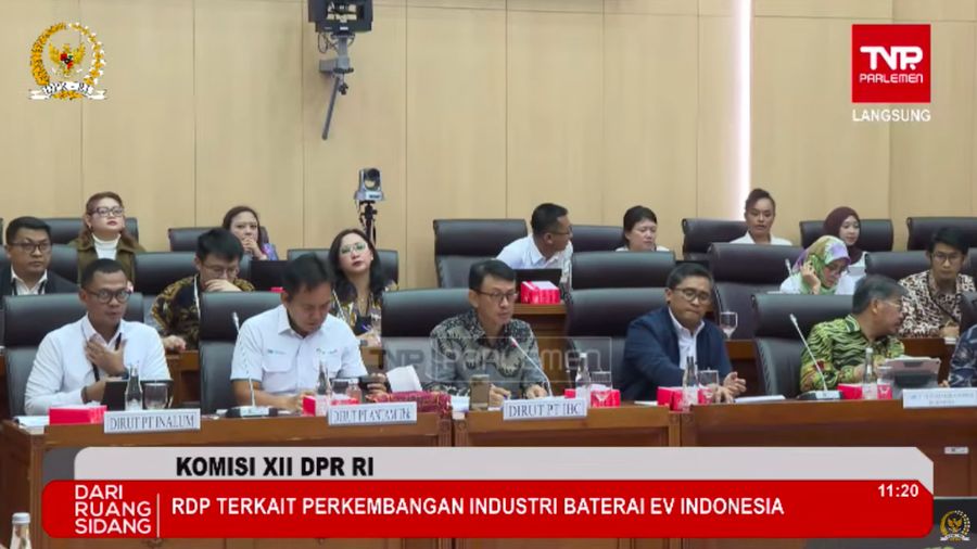 Gak Cuma Nikel, RI Punya 'Harta Karun' Ini Buat Bikin Baterai EV