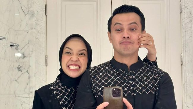 Lama Tak TerLihat Temmy Rahadi Makin Harmonis dengan Istri, Lihat 7 ...