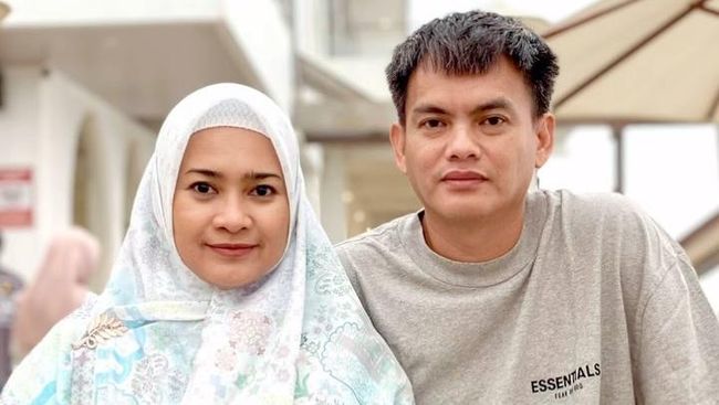 Ditanya soal Momongan Ikke Nurjanah Pasrah di Usia 50 Th, Begini Reaksi Suami