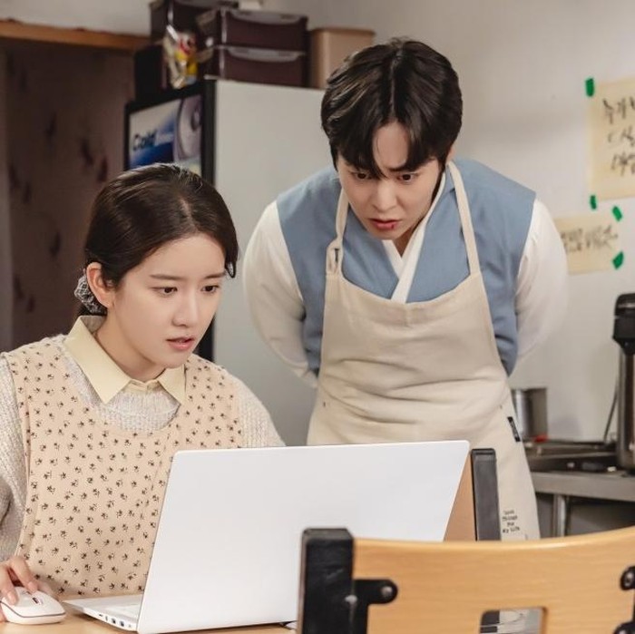 Intip Sinopsis Heo's Diner, Drakor Rom-Com Terbaru dari Xiumin EXO dan Exy WJSN