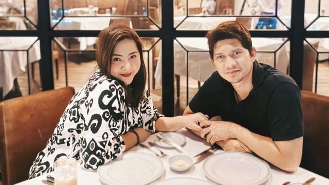 Audy Item dan Iko Uwais Makin Romantis, Ini Potretnya saat Dinner ...
