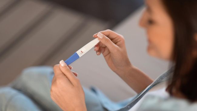 Mengenal Arti Hasil Test Pack Garis 1 Tebal hingga Samar, Penyebab dan ...