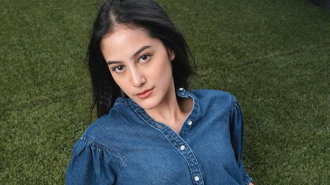 5 Potret Cantiknya Raia Wahab, Putri Dominique Sanda dan Reza 'Bragi ...