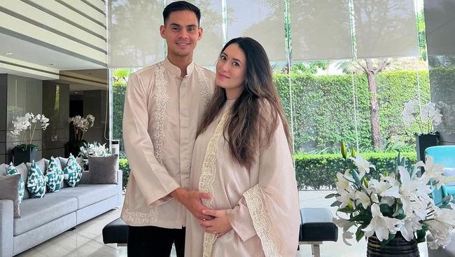 5 Momen Amanda Gonzales dan Suami Pesepak Bola Filipina Nantikan ...