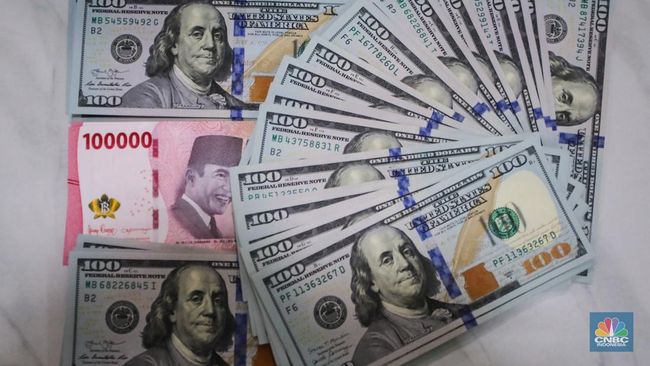 Ketidakpastian Global Masih Dominan, Dolar Naik ke Rp 16.865