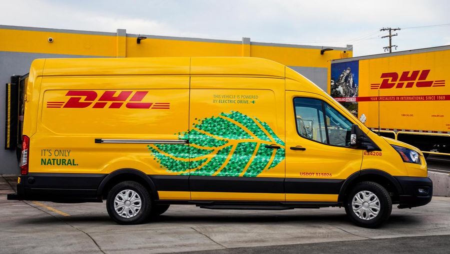 DHL Mendadak Setop Sementara Kirim Barang ke AS, Ada Apa?
