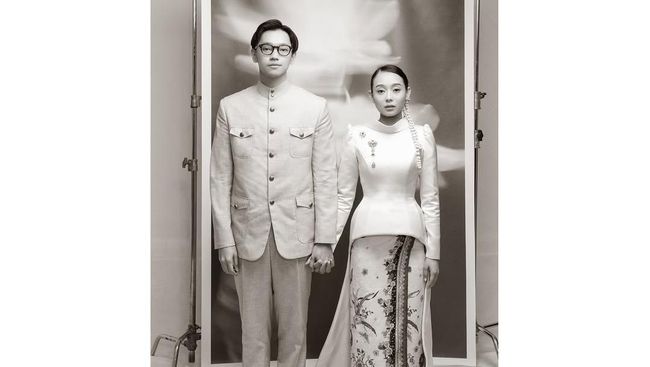 Classy & Penuh Tradisi, Intip Look Pernikahan Brandon Salim dan Dhika ... Classy & Penuh Tradisi, Intip Look Pernikahan Brandon Salim dan Dhika ...