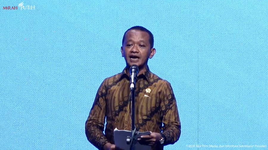 Bahlil Ungkap Fakta: 50% Impor BBM RI dari Singapura