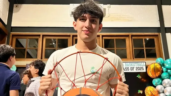 Tak Banyak yang Tahu, Ini 5 Potret Putra Oppie Andaresta Berwajah Bule ...