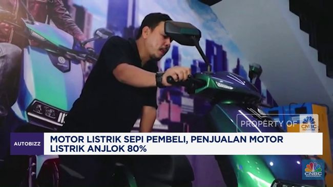 Video: Sepi Pembeli, Penjualan Motor Listrik Anjlok 80%
