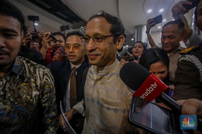 Potret Eks Mendikbudristek Nadiem Makarim Diperiksa Kejagung 12 Jam