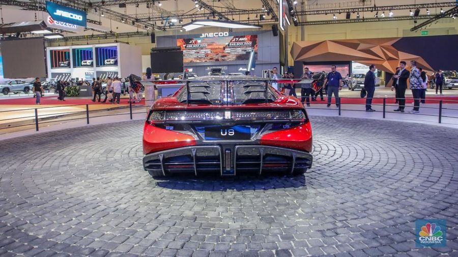 Tesla Lewat! Sports Car Listrik Premium Buatan BYD Mejeng di GIIAS