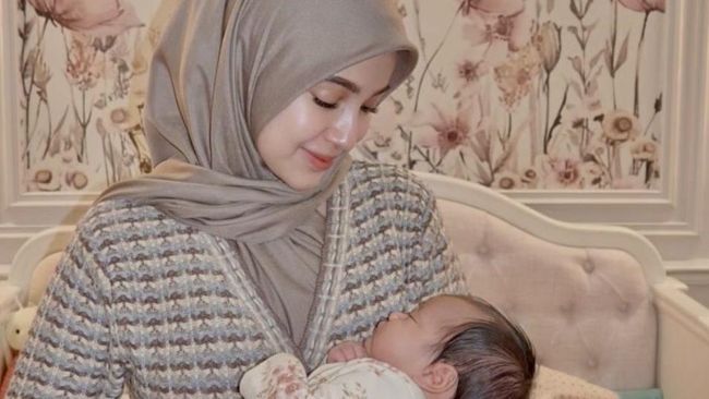 5 Potret Kamar Baby Aisha Anak Miskah dan Yislam yang Aesthetic ala ...