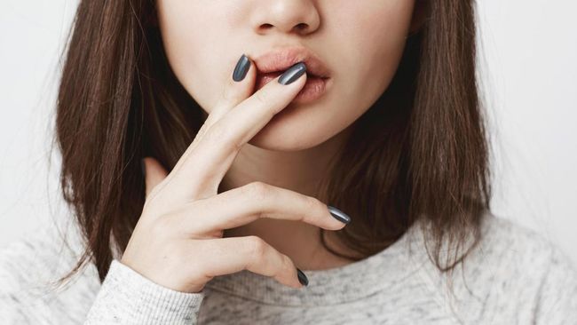 5 Penyebab Bibir Hitam yang Jarang Disadari dan Cara Mengatasinya