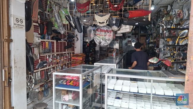 Pedagang Aksesoris Motor Kebon Jeruk Lagi Berduka, Dulu Pesta Pora