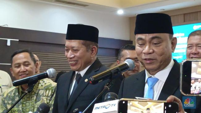 Budi Arie Tiba-Tiba Minta Maaf: Saya Manusia Biasa