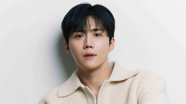 Kim Seon Ho Masuk Daftar Pria Paling Tampan di 2026 Versi Netizens ...