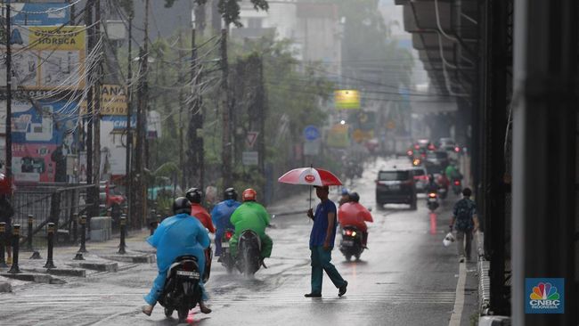 Air Hujan Jakarta Mengandung Mikroplastik, Ahli Jelaskan Penyebabnya