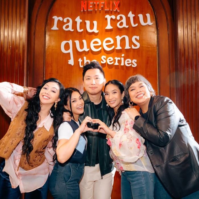 Simak Cerita Seru dari Para Pemeran Ratu Ratu Queens: The Series yang Tayang di Netflix