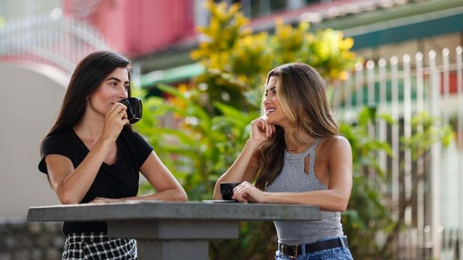 Jangan Pernah Ceritakan 6 Hal Ini pada Orang Lain Menurut Ilmu Psikologi