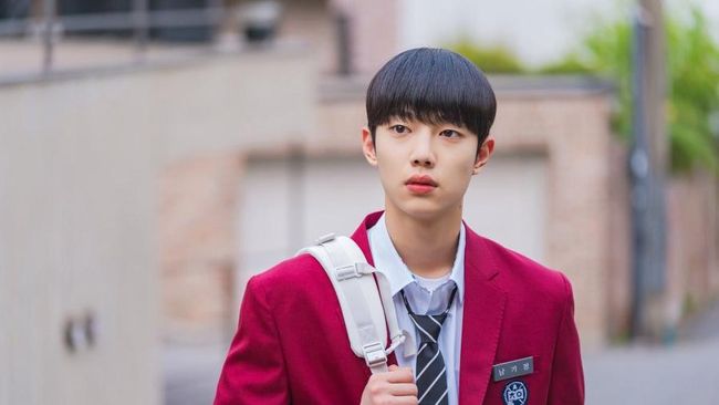 Jadi Pemeran Utama di Drakor Spirit Fingers, Intip Perjalanan Karier Aktor Cho Jun Young