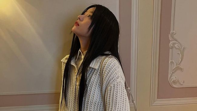 Get The Look: Inspirasi OOTD Buat Hangout Ala Han Hyo Joo, Simple tapi ...