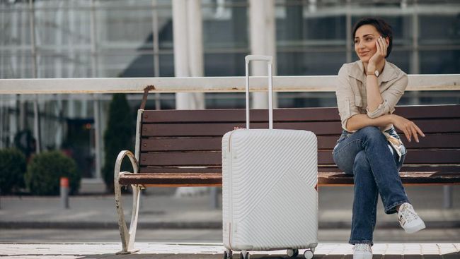 5 Cara Packing Koper yang Tepat Agar Muat Banyak Pakaian