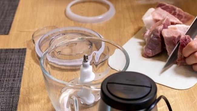 Stop Ngulek! Ini 3 Chopper Mini Praktis untuk Bumbu Dapur & MPASI ...