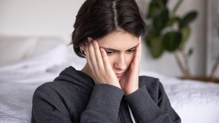 7 Cara Ampuh Mengatasi Overthinking