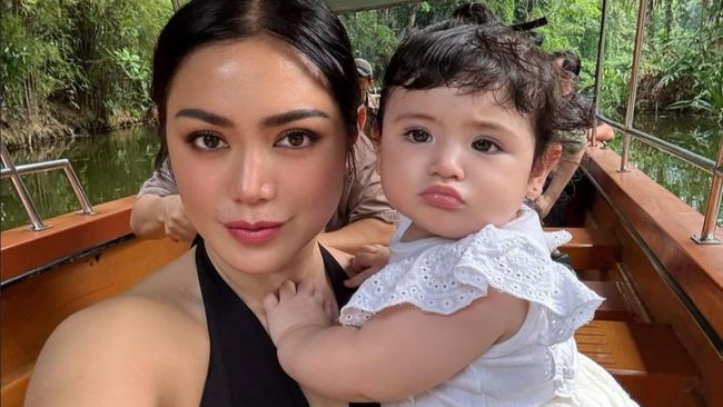 Intip Potret Perubahan Wajah Hagia Anak Jessica Iskandar dari Lahir ...
