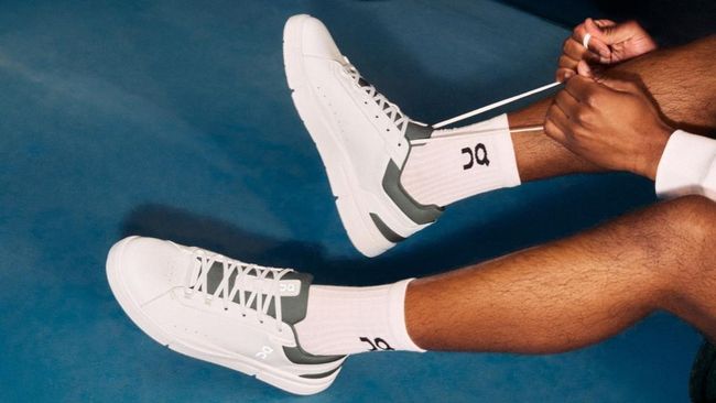 Sepatu Lari On Made in Indonesia