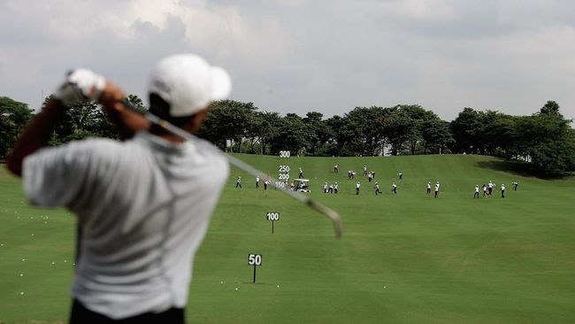 Pemain Golf Pemula Wajib Cek! Barang Esensial yang Gak Boleh Kelewatan ...