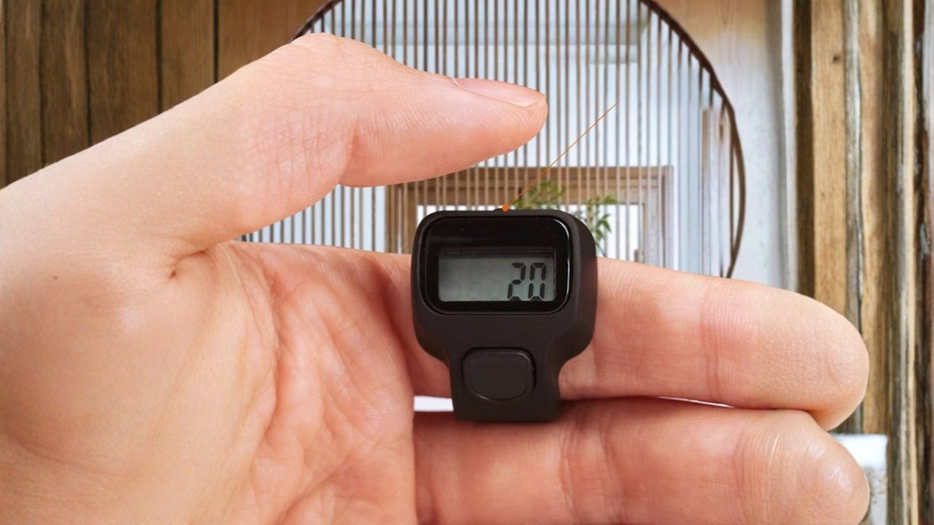 Zikir Lebih Fokus Tanpa Salah Hitung, Tasbih Digital Ini Bisa Jadi Alat ...