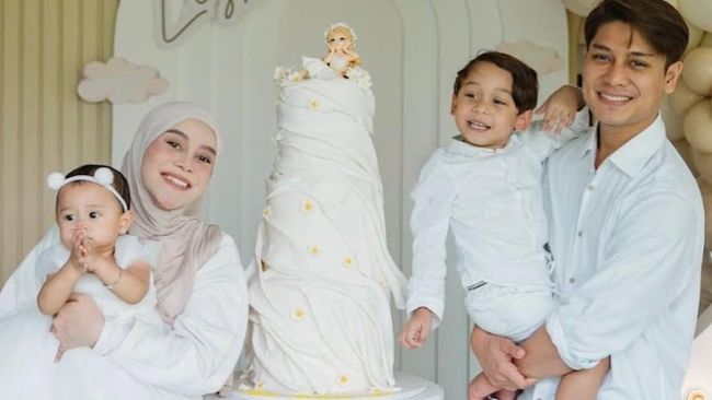 Leshia Anak Lesti Kejora & Rizky Billar Ultah Pertama, Intip 5 Potret ...
